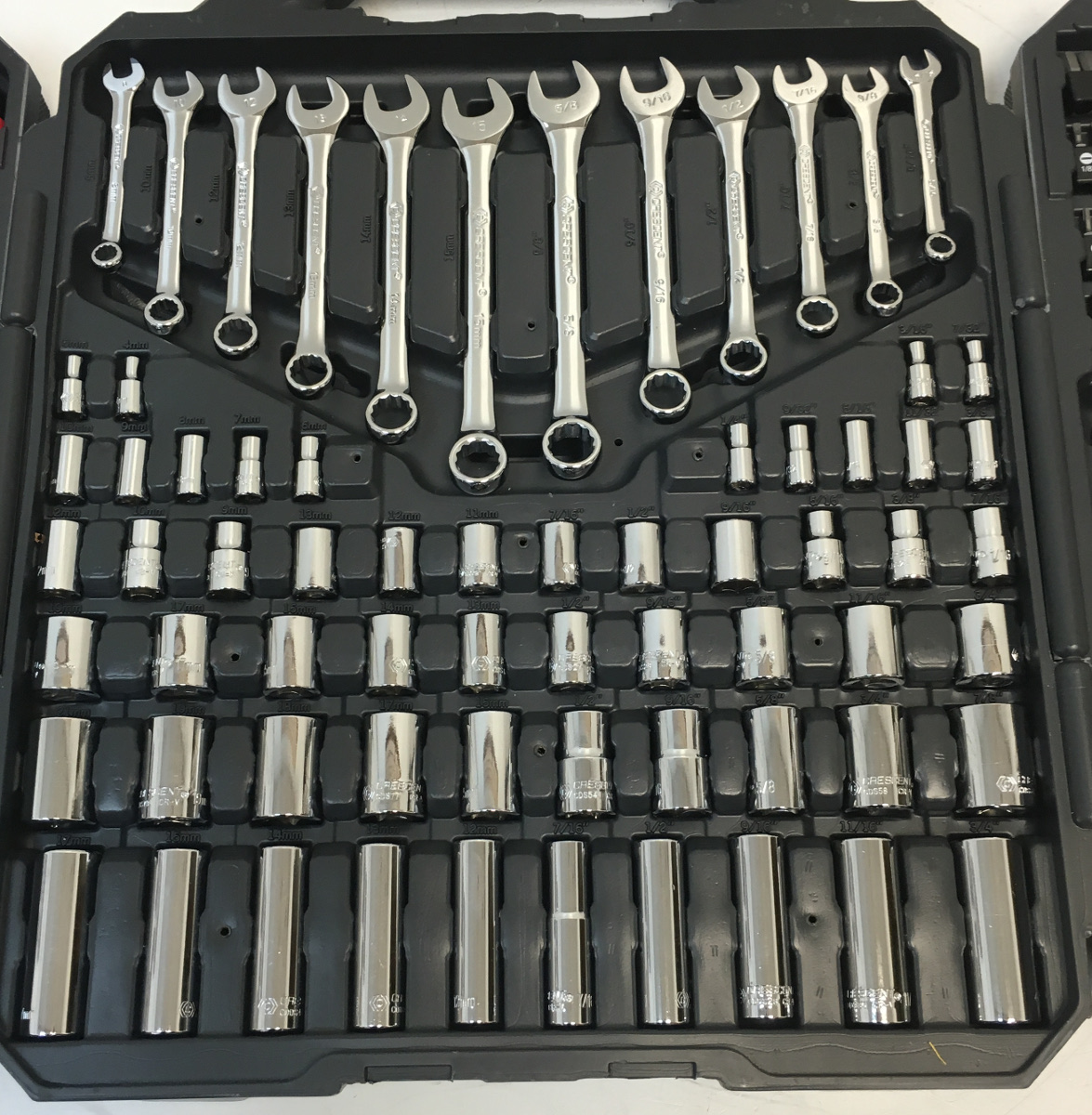 Crescent Auto service tools Mechanics Tool Set