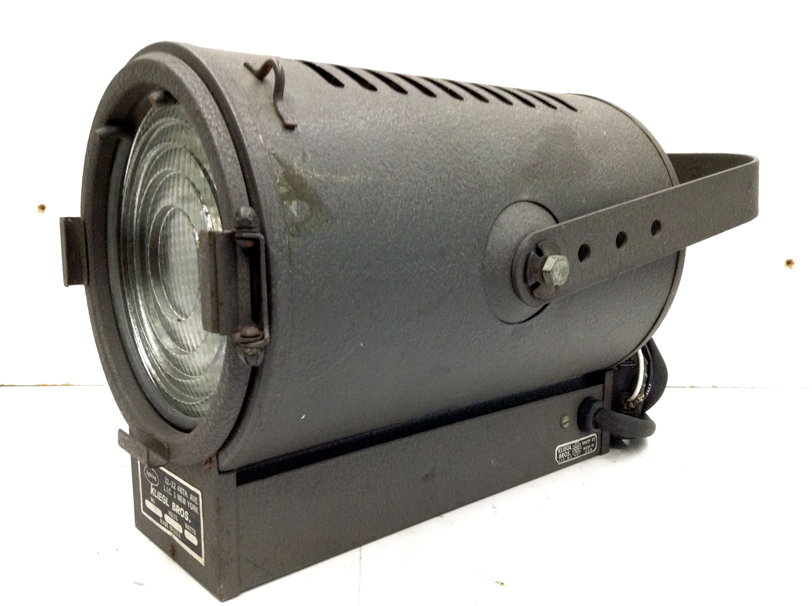 Kliegl Brothers Lighting 3606