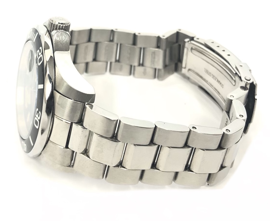 Invicta Wrist watch 5017