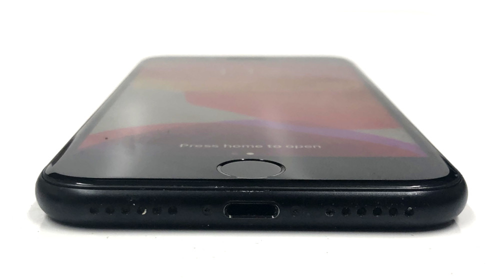 Apple Cell phone mx9d2ll/a