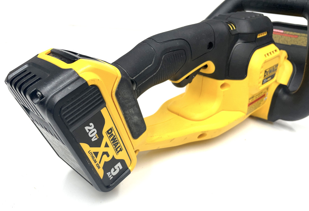 Dewalt Hedge trimmer DCHT820