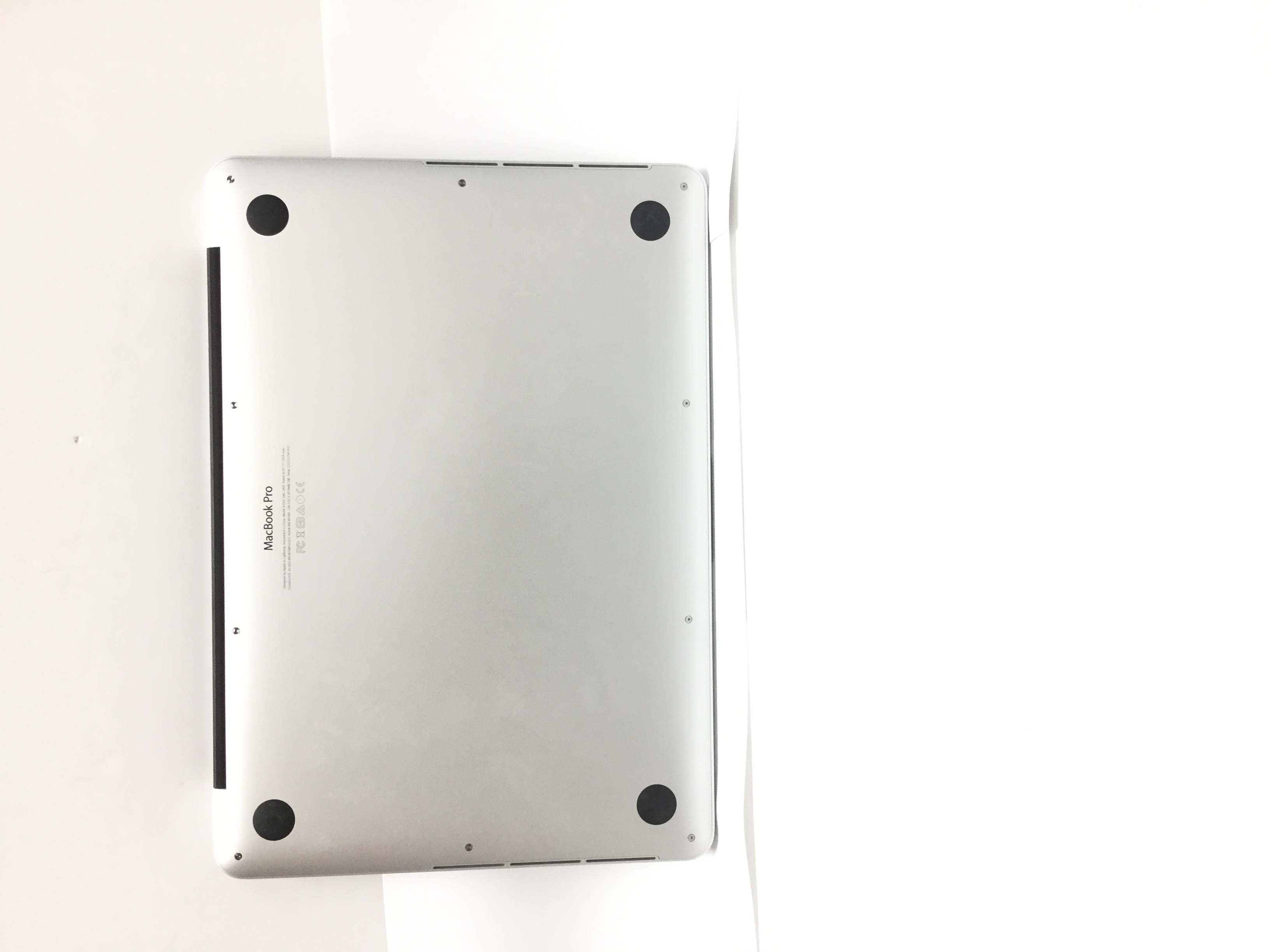 Apple Laptop MF839LL/A*