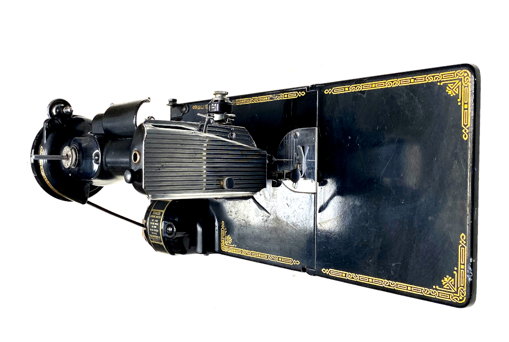 Singer Sewing machine 22-1