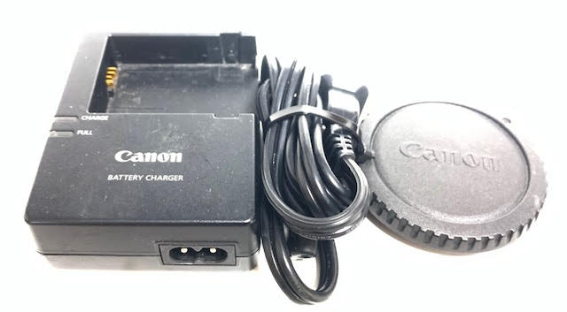 Canon Digital SLR DS126271