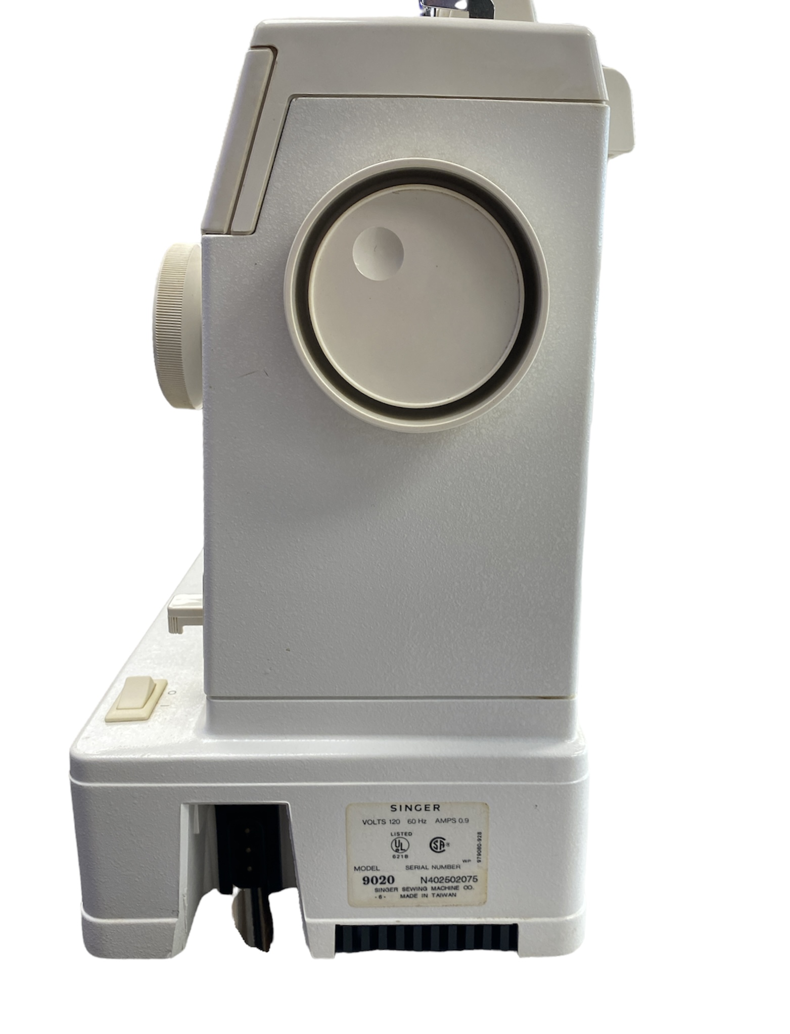 Singer Sewing machine 9020