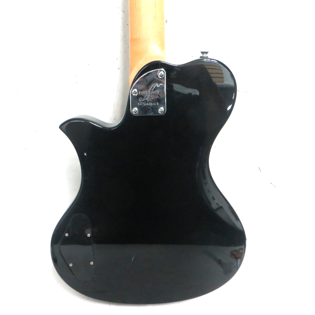 First Act Guitar - Electric ME543