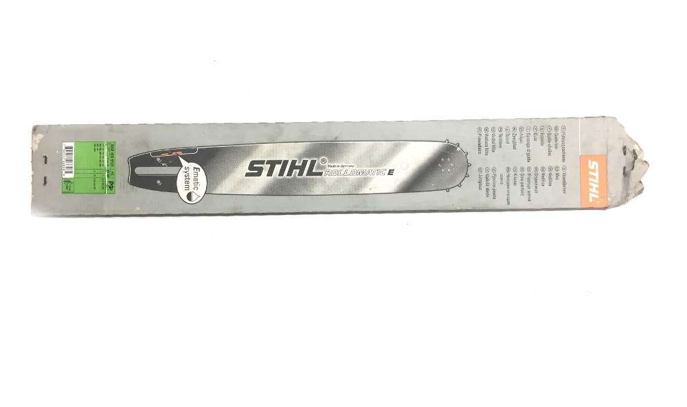Stihl Chainsaw 3003-000-6121