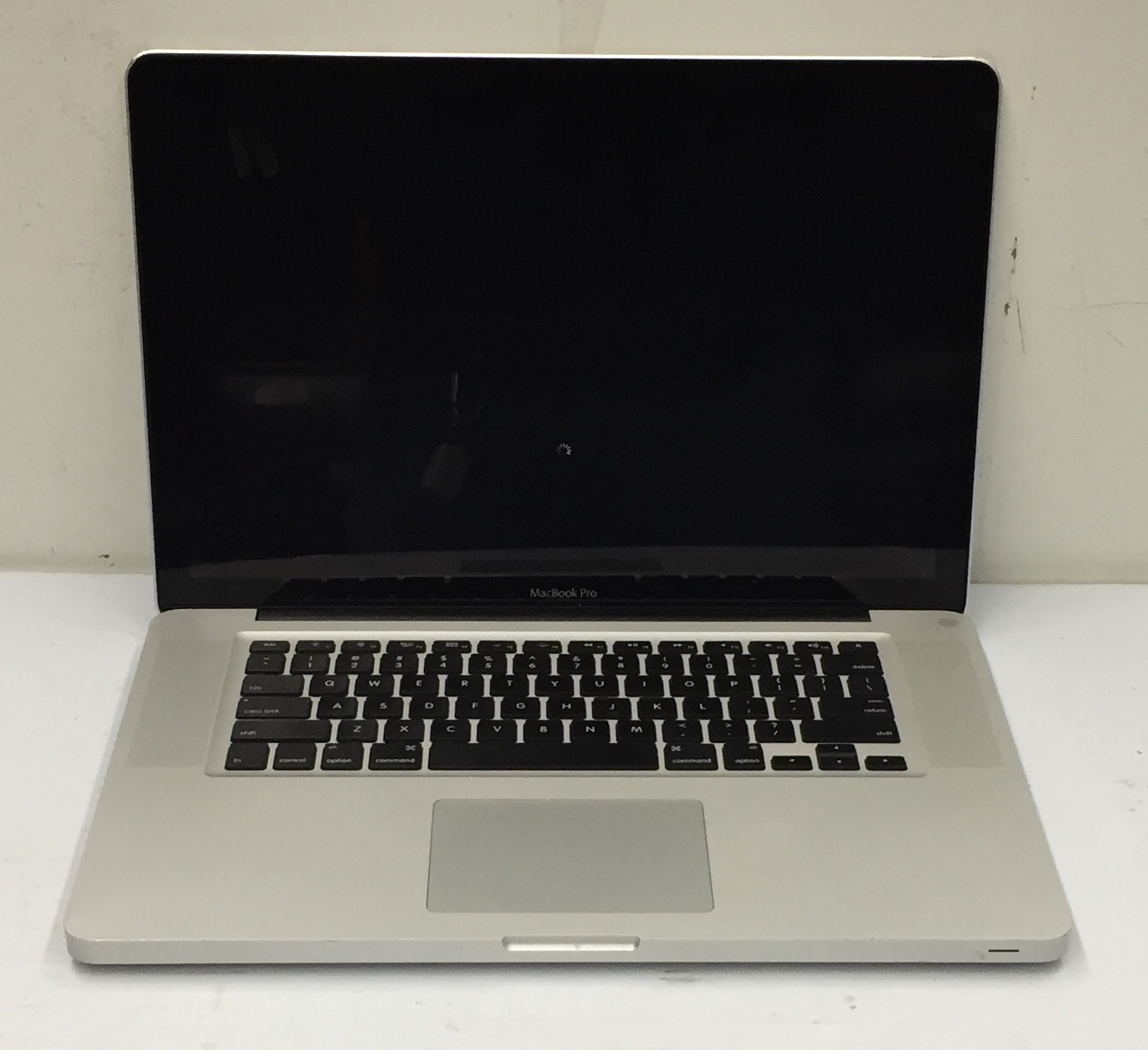 Apple Laptop MC371LL/A