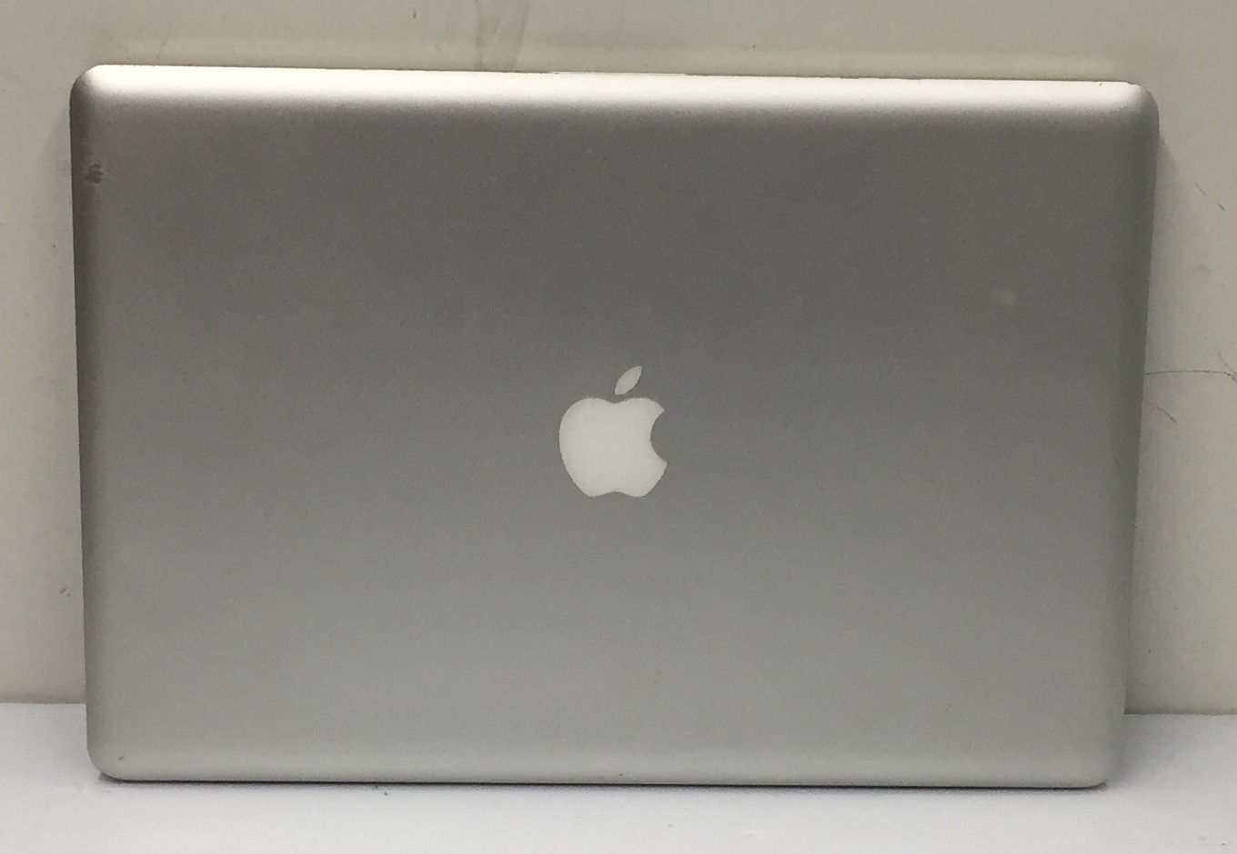Apple Laptop MC371LL/A